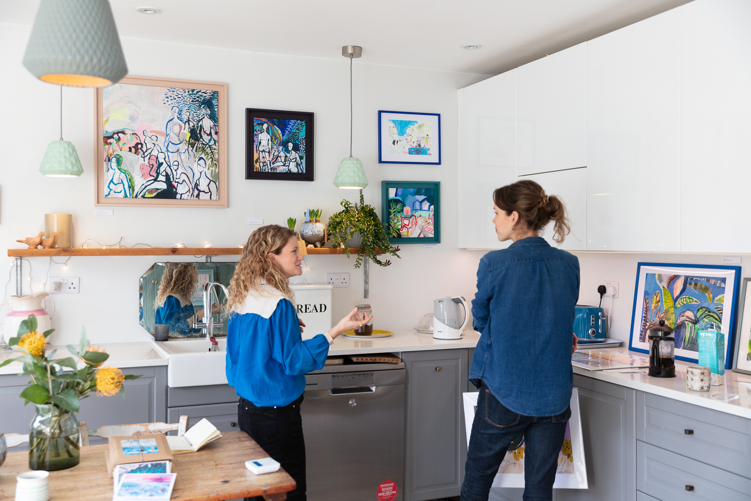 Contact us | Artists Open Houses